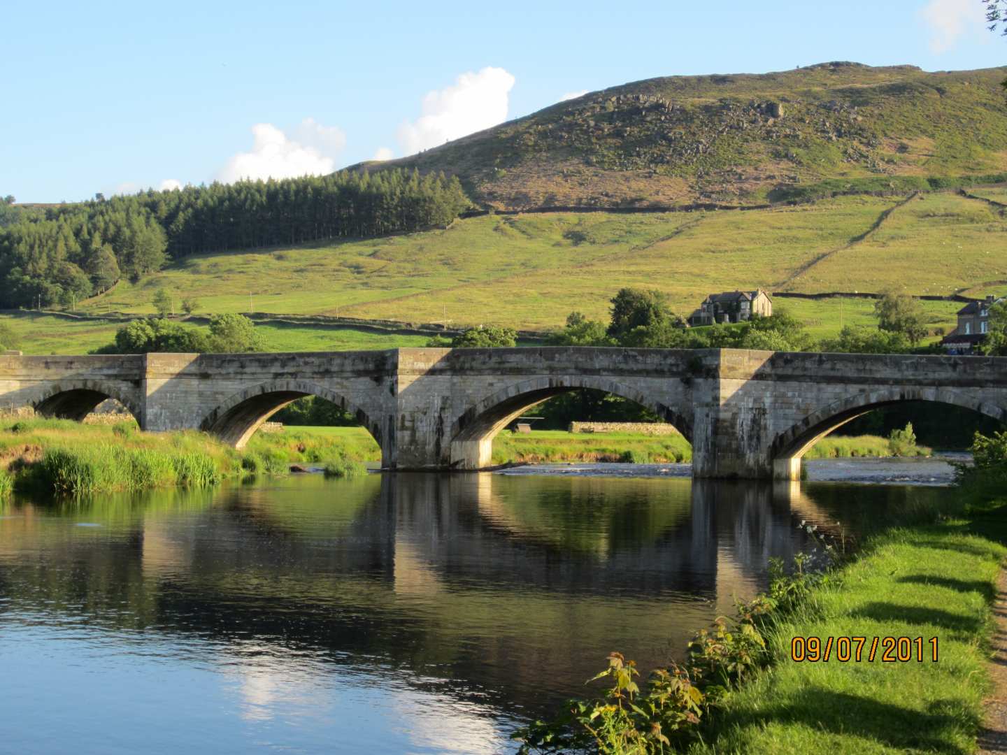 Dales Way 3-4 Day Short Break — Contours Walking Holidays