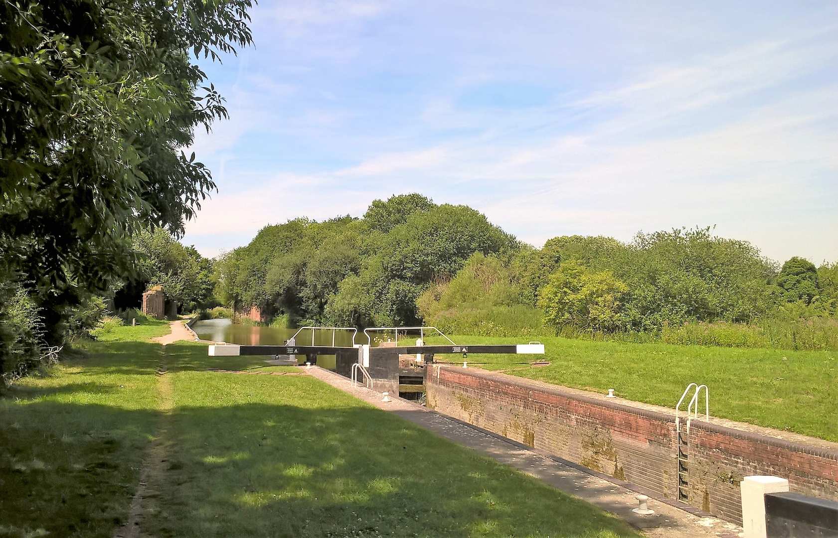 Kennet and Avon Canal Walk — Contours Walking Holidays