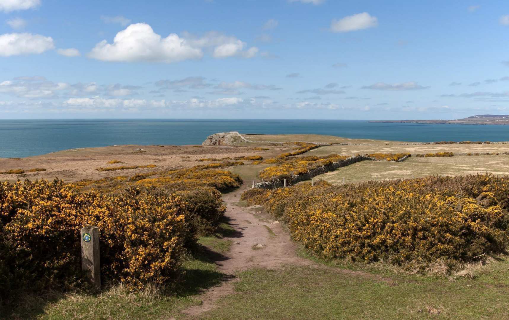 Isle of Anglesey Coast Path — Contours Walking Holidays